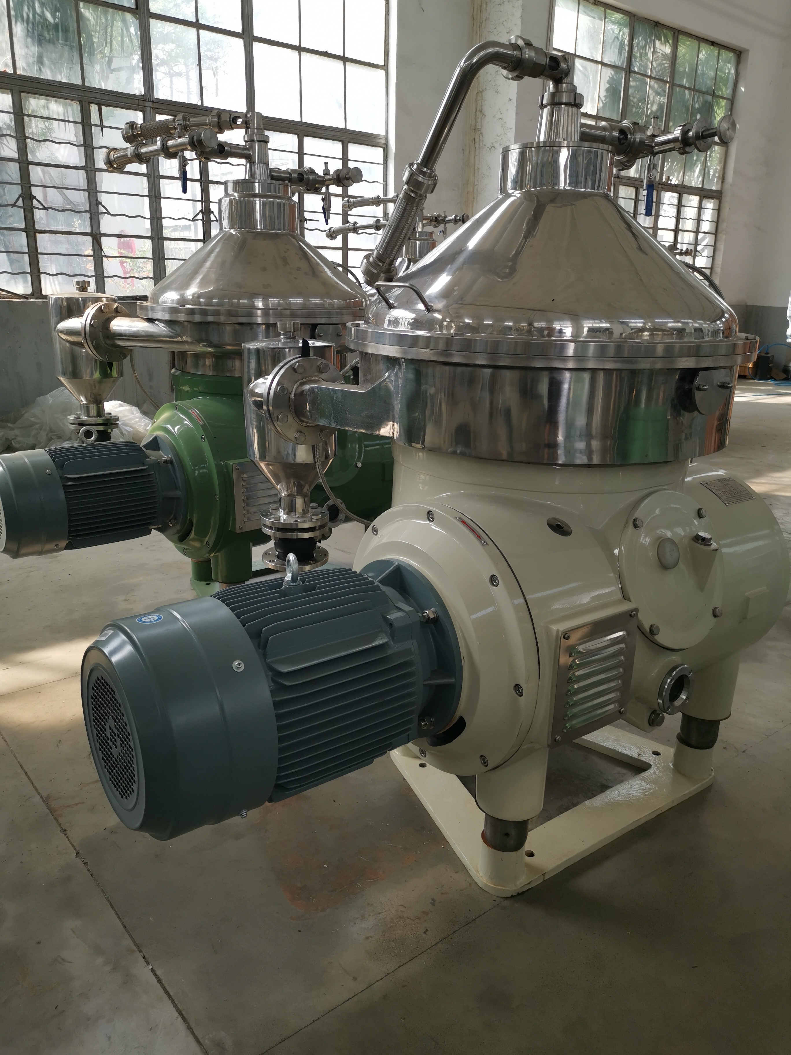 Stainless steel disc centrifuge separator for dairy clarifying ...